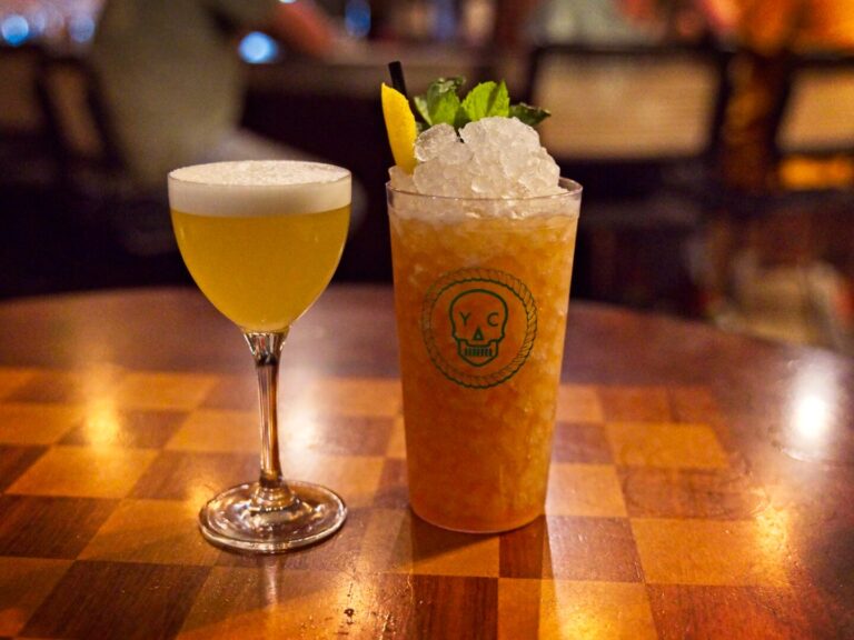 (Updated) 10 BEST Bars In Denver With AMAZING Food - Nomadic Foodist